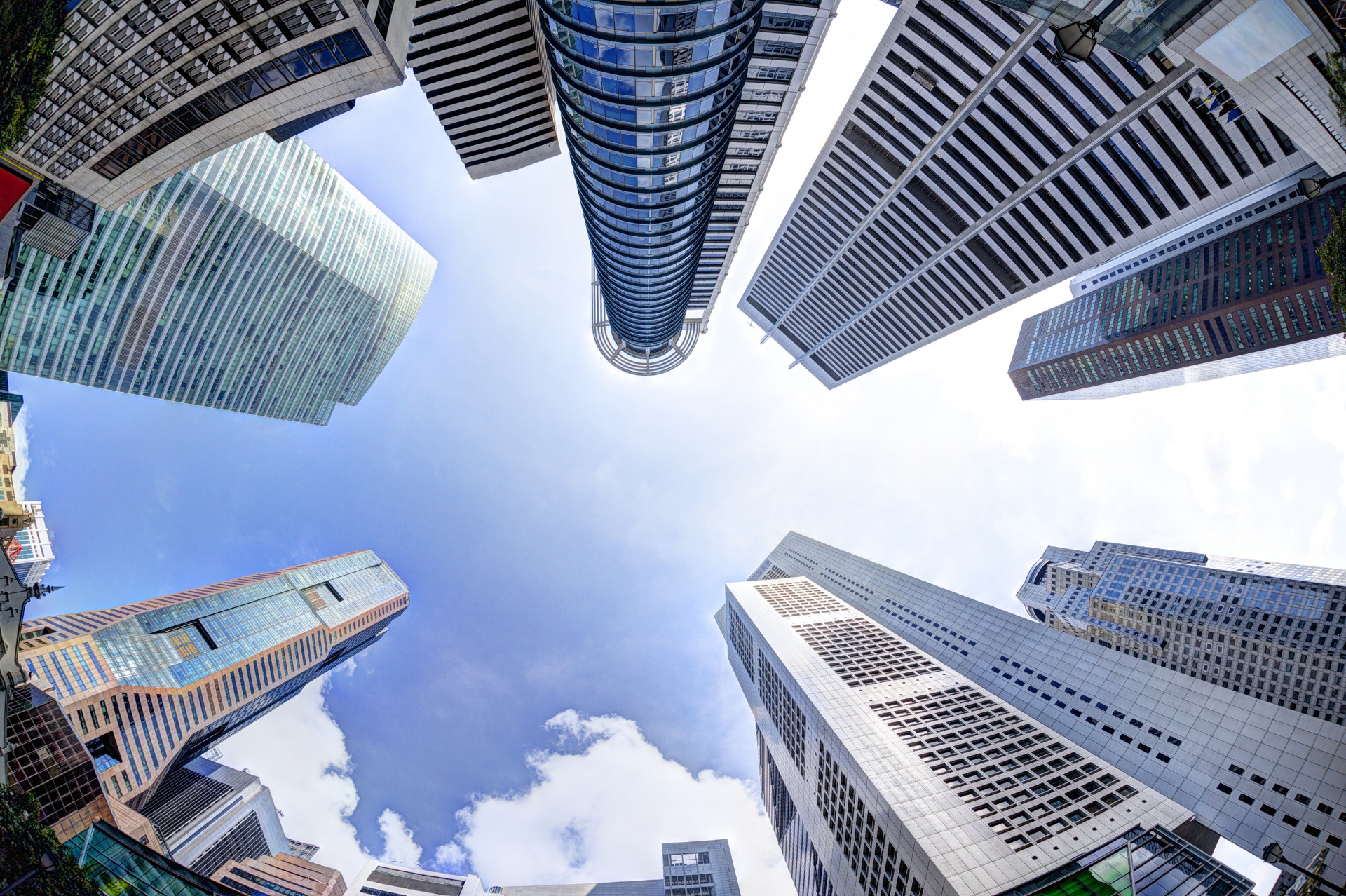 Kulluna Irada - Article